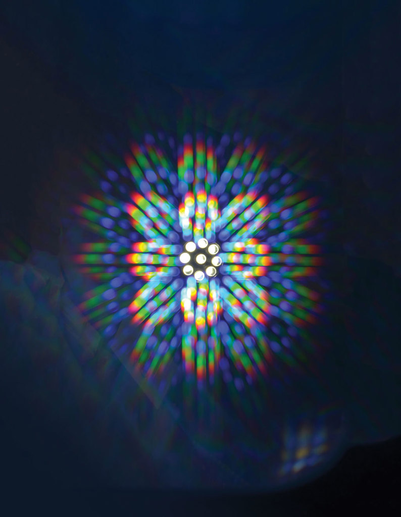 Optics & Photonics News - 15-11-01