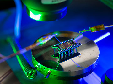 Optics & Photonics News - Neuromorphic Chip for UV Machine Vision